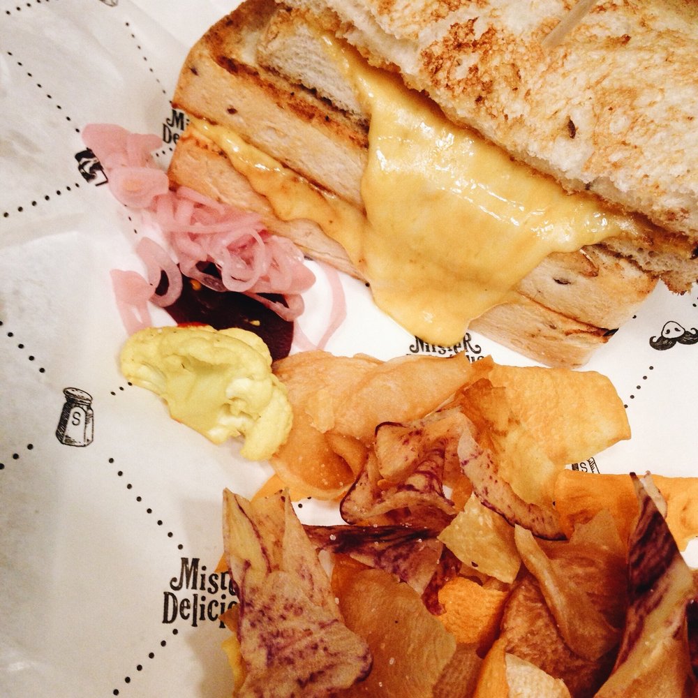 MISTER DELICIOUS - Updated August 2025 - 18 Photos - Kalayaan Avenue ...