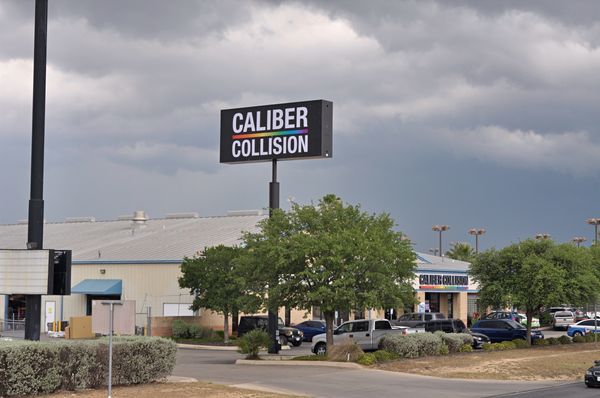 CALIBER COLLISION & AUTO GLASS - Updated December 2025 - 30 Photos & 44 ...