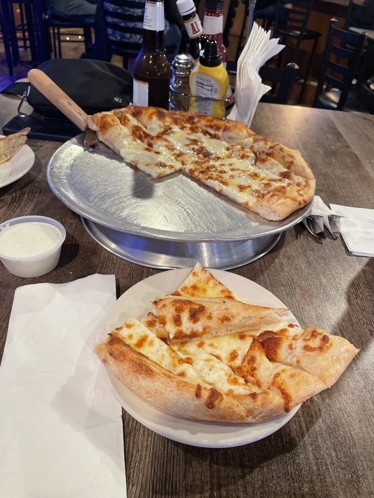 SNEAKY’S SPORTS BAR AND GRILL - Updated January 2026 - 13 Photos & 44 ...