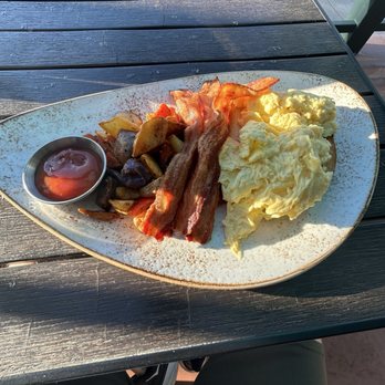 RASCAL MODERN AMERICAN DINER & BAR - Updated December 2025 - 646 Photos ...