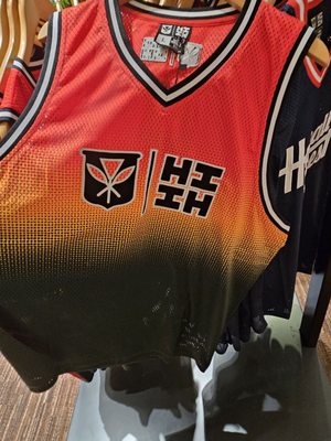 HAWAII’S FINEST CLOTHING AT WINDWARD MALL - Updated December 2025 - 13 ...