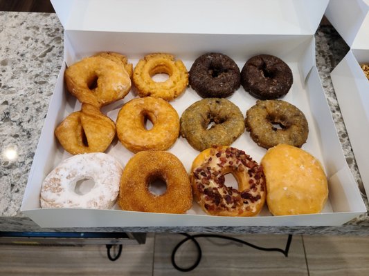 DONUT WORRY - Updated May 2024 - 283 Photos & 214 Reviews - 248 E ...