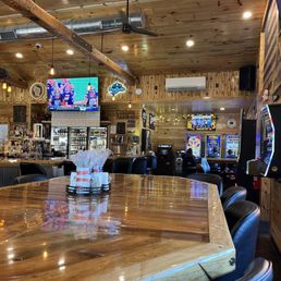 THE LOOP HOLE - Updated January 2026 - 18 Photos - 2243 County Rd L ...