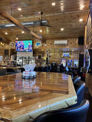 THE LOOP HOLE - Updated December 2025 - 18 Photos - 2243 County Rd L ...