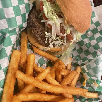 5-8 CLUB - 758 Photos & 809 Reviews - 5800 Cedar Ave, Minneapolis ...