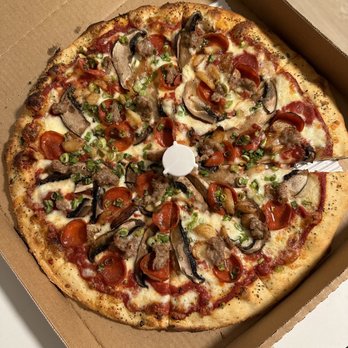 IV PIZZA PUB - Updated October 2025 - 33 Photos & 55 Reviews - 6533 ...