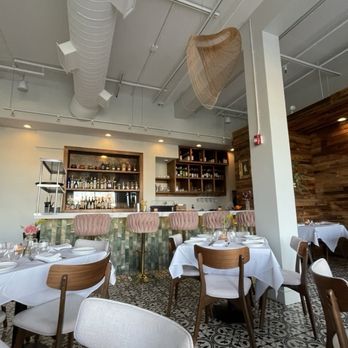 TILIANI - Updated July 2025 - 67 Photos & 51 Reviews - 1002 S Military ...