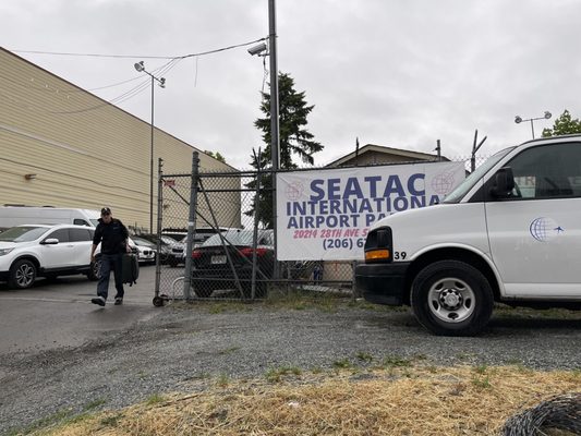 SEATAC INTERNATIONAL AIRPORT PARKING - Updated December 2025 - 17 ...