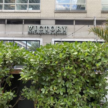 VICTORY RESTAURANT & LOUNGE - 605 Photos & 360 Reviews - 3252 NE 1st ...