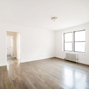 SPRING CREEK TOWERS - 1255 Pennsylvania Ave, Brooklyn, New York ...