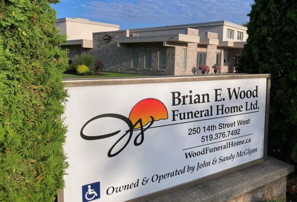 BRIAN E WOOD FUNERAL HOME - 16 Photos - 250 14th St W, Owen Sound ...