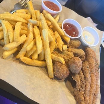 SEAHOLIC - Updated December 2024 - 352 Photos & 174 Reviews - 2211 N ...