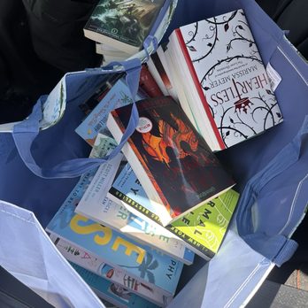 HALF OFF BOOKS - Updated July 2025 - 261 Photos & 310 Reviews - 141 W ...