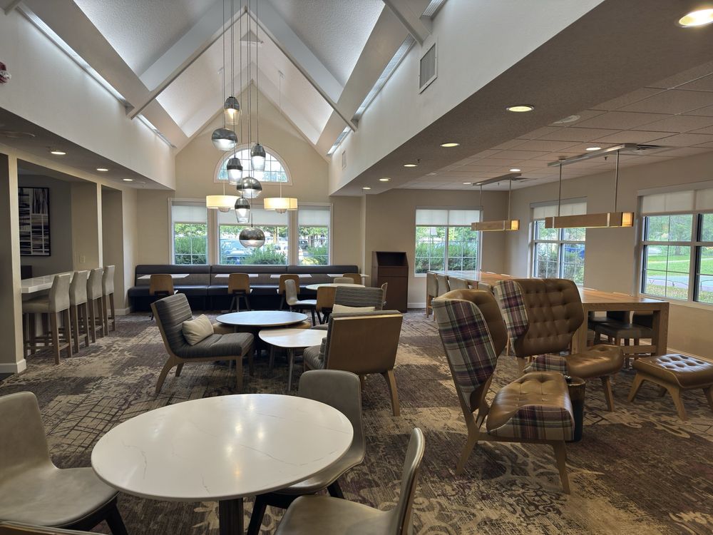 RESIDENCE INN BY MARRIOTT WEST SPRINGFIELD - Updated December 2025 - 44 ...