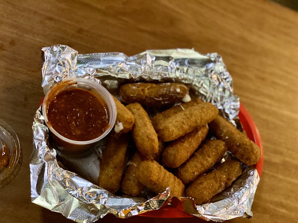 Ruckus Pizza, Pasta, and Spirits, Raleigh | Roadtrippers