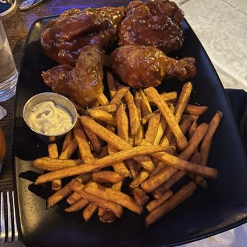 FIREPLACE INN - Updated December 2025 - 159 Photos & 542 Reviews - 1448 ...