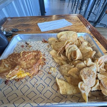 MELTZ EXTREME GRILLED CHEESE - Updated September 2024 - 551 Photos ...