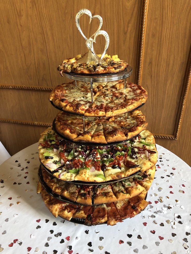 TRACKSIDE PIZZA - 105 Photos & 246 Reviews - Pizza - 201 N Meridian ...