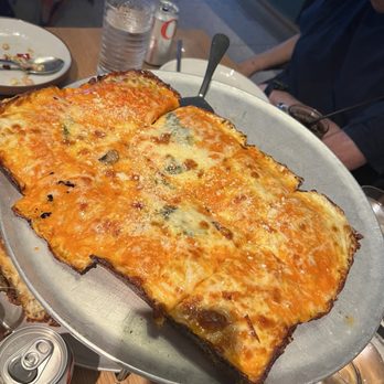 AVP - ALTA VIA PIZZERIA - Updated January 2025 - 335 Photos & 132 ...