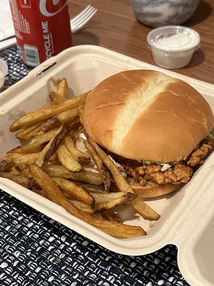 GABI’S HOT FRIED CHICKEN - Updated June 2026 - 11 Reviews - 3251 SE Hwy ...