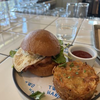 TWO HANDS - Updated December 2024 - 916 Photos & 465 Reviews - 1011 ...