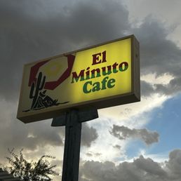 EL MINUTO CAFE - Updated January 2026 - 207 Photos & 318 Reviews - 354 ...