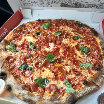 BIRD PIZZERIA - Updated November 2024 - 123 Photos & 95 Reviews - 510 E ...