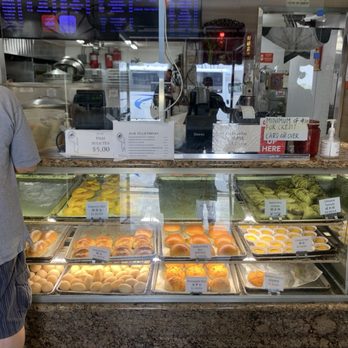 LONG’S FAMILY PASTRY - Updated October 2024 - 1071 Photos & 468 Reviews ...