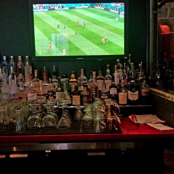 RED CARD SPORTS BAR + EATERY - Updated April 2026 - 104 Photos & 120 ...