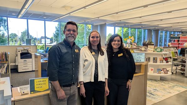 UO PORTLAND LIBRARY - Updated September 2025 - 16 Photos - 2800 NE ...