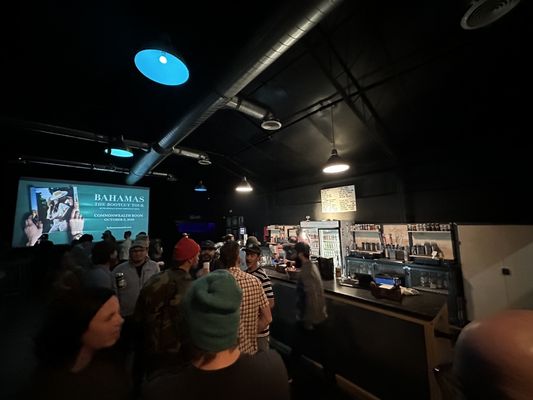 THE COMMONWEALTH ROOM - Updated December 2025 - 22 Photos & 16 Reviews ...