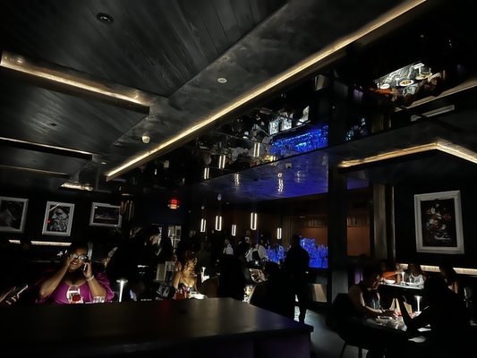 FRNDS RESTAURANT & LOUNGE - Updated January 2026 - 400 Photos & 223 ...