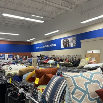 GOODWILL - Updated December 2025 - 11 Reviews - 587 Elm St, Stamford ...