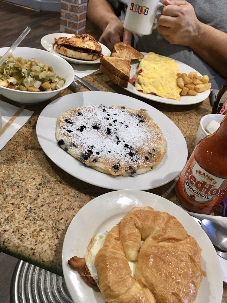 LOLLY’S CAFE - 11 Photos & 16 Reviews - 6 Sheridan St, South Dartmouth ...