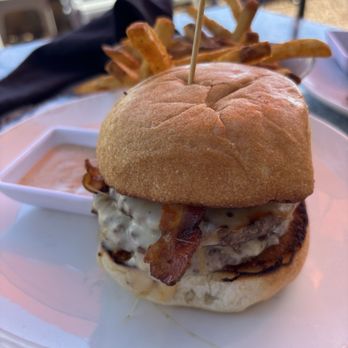 OHSO & LITTLE O’S - Updated December 2025 - 136 Photos & 94 Reviews ...