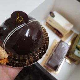 B PATISSERIE - Updated June 2025 - 7826 Photos & 3677 Reviews - 2821 ...