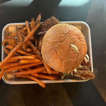 SKINNYFATS - Updated June 2024 - 4879 Photos & 3053 Reviews - 6261 Dean ...