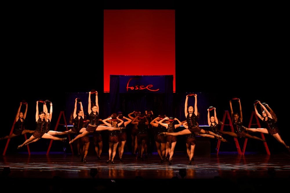 CENTER STAGE DANCE AND THEATRE SCHOOL - Updated August 2025 - 40 Photos ...