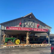 THE MACHINE SHED - DAVENPORT - 389 Photos & 368 Reviews - 7250 Nw Blvd ...
