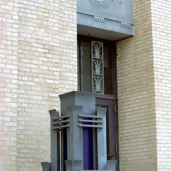 DANIEL WEBSTER HIGH SCHOOL - Updated November 2025 - 1919 W 40th St ...