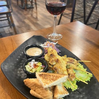 CILANTRO GRILL - Updated May 2024 - 175 Photos & 88 Reviews - 325 N ...