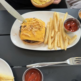 THE WILLARD ROOFTOP LOUNGE - Updated June 2024 - 268 Photos & 88 ...