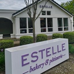 ESTELLE BAKERY & PATISSERIE - Updated June 2025 - 122 Photos & 22 ...