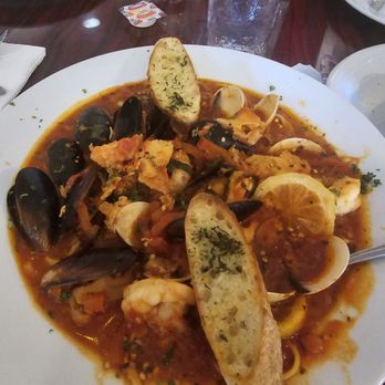 TESTO PEPESTO ITALIAN RESTAURANT - Updated December 2024 - 452 Photos ...