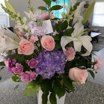 FOUR SEASONS FLORIST - Updated December 2025 - 51 Photos & 15 Reviews ...