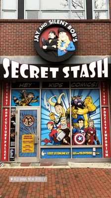 JAY AND SILENT BOB’S SECRET STASH - Updated December 2025 - 161 Photos ...