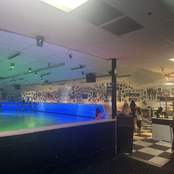 CLASSIC FUN CENTER - Updated December 2025 - 58 Photos & 52 Reviews ...