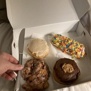 JEFF’S DONUTS - Updated October 2025 - 47 Photos & 30 Reviews - 712 ...