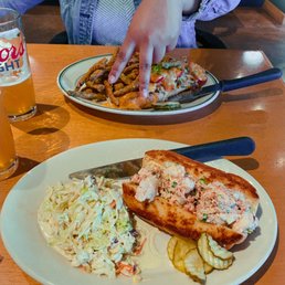 THE FISH PEDDLER - 586 Photos & 484 Reviews - Seafood - 1199 Dock St ...