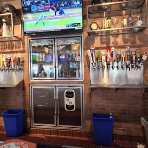 CRONIES SPORTS GRILL - 178 Photos & 232 Reviews - 2752 Cochran St, Simi ...